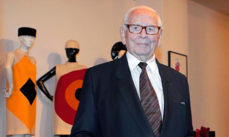 "All my designs are conceived in my head", Pierre Cardin