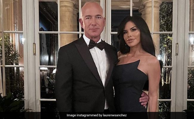 Blue Origin's all-women crew to space to be led by Jeff Bezos ...