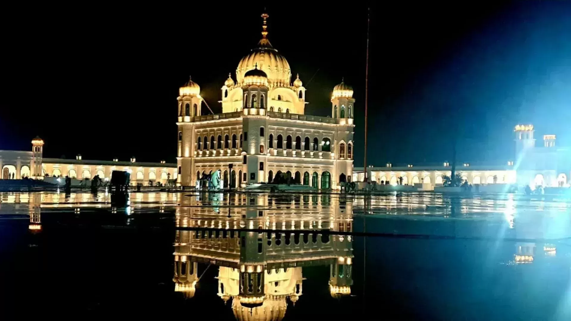 Sikh body chief alleges alcohol, meat served at Pak's Kartarpur Sahib