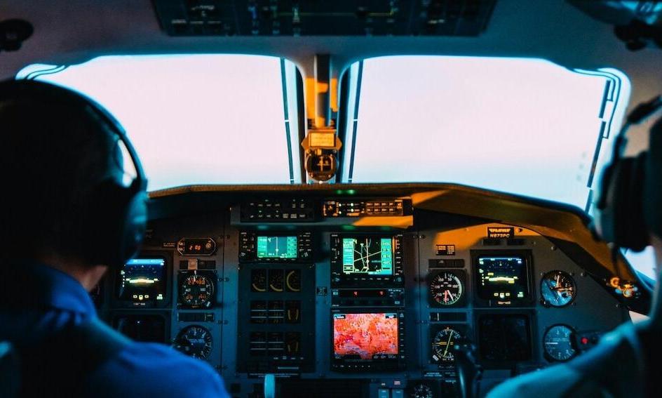 Pilot, co-pilot falls asleep mid-flight with 153 people on board