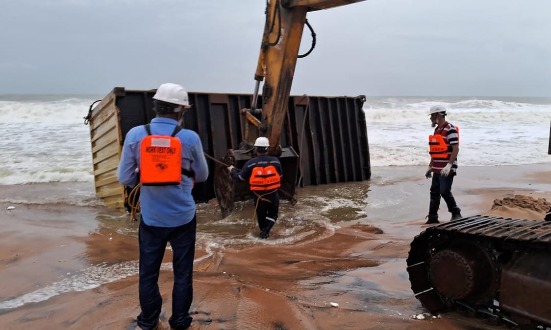 Debris from sunken cargo ship affects 22 Kanyakumari villages