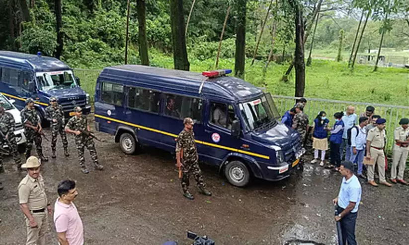 Dharmasthala: Tamil Nadu MP files defamation suit against K'ntka MLA